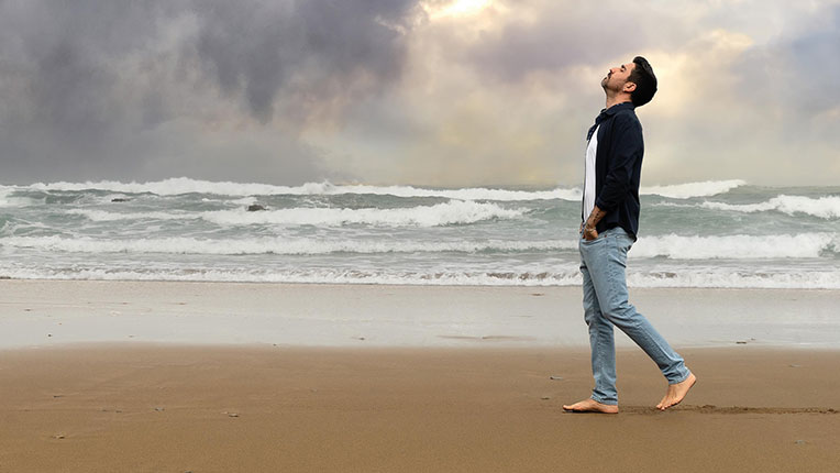 Alex Ubago publica su nuevo álbum ‘Galerna’ | Popelera
